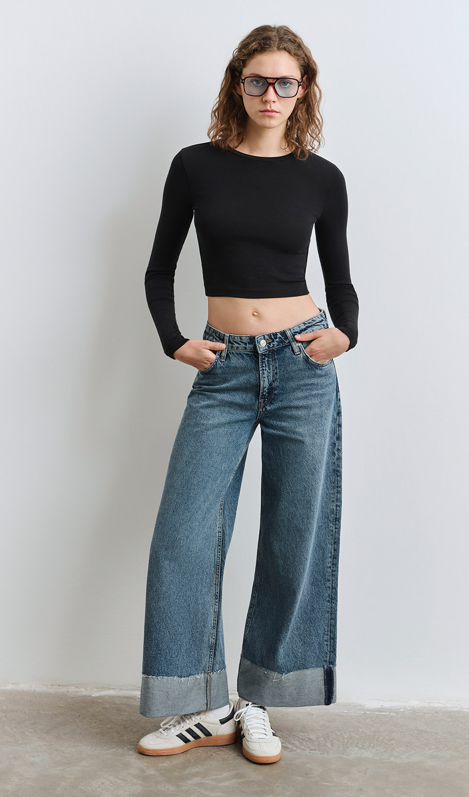 Kadın Püsküllü Kareli Atkı