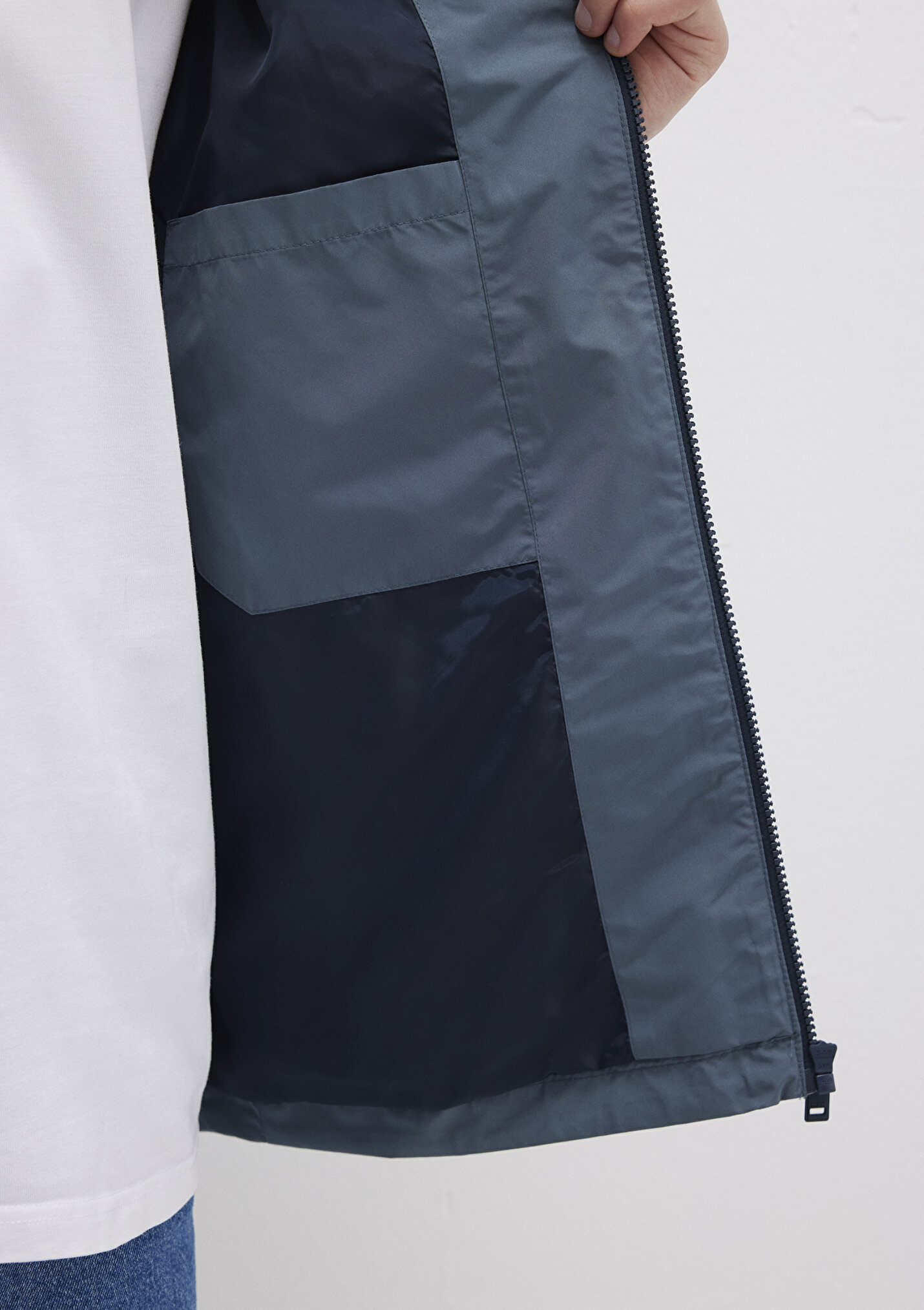 Erkek Kapüşonlu Mavi Mont