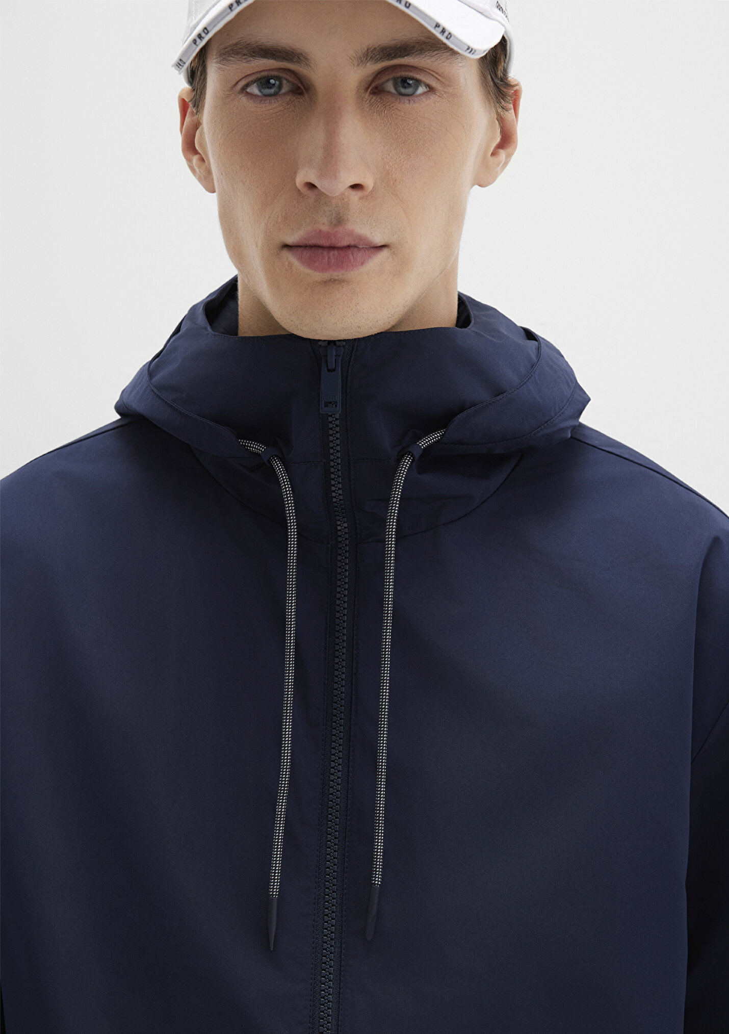 Erkek Kapüşonlu Lacivert Mont