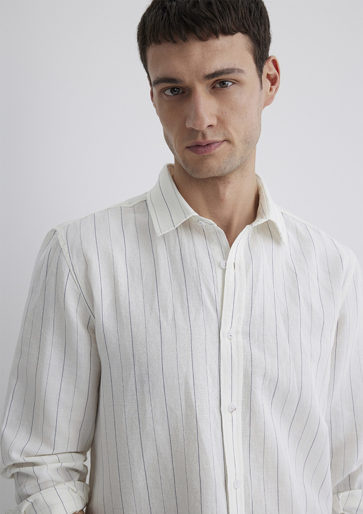 Outlet Erkek Keten Karışımlı Çizgili Beyaz Gömlek