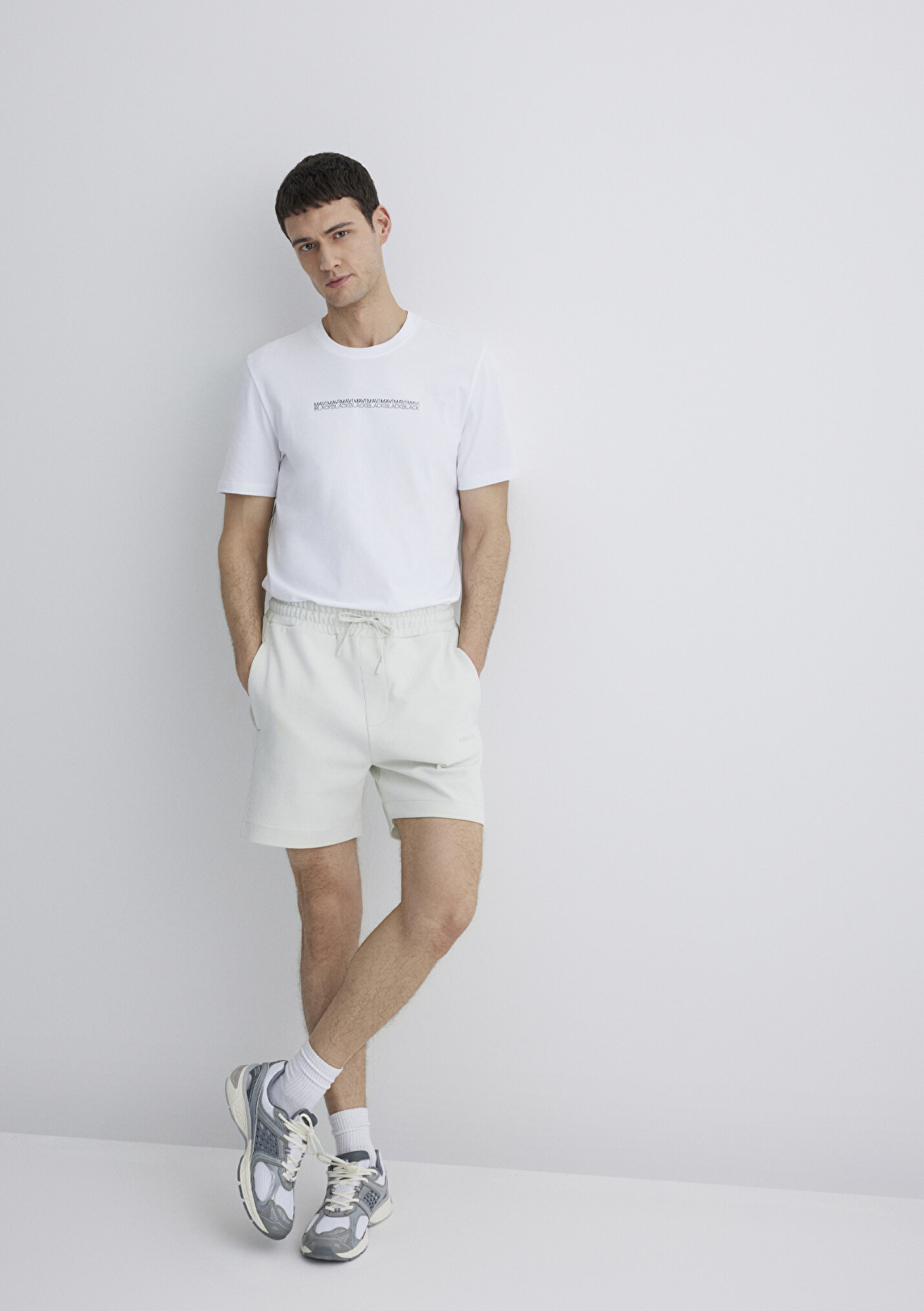 Outlet Erkek Mavi Black Ekru Basic Şort