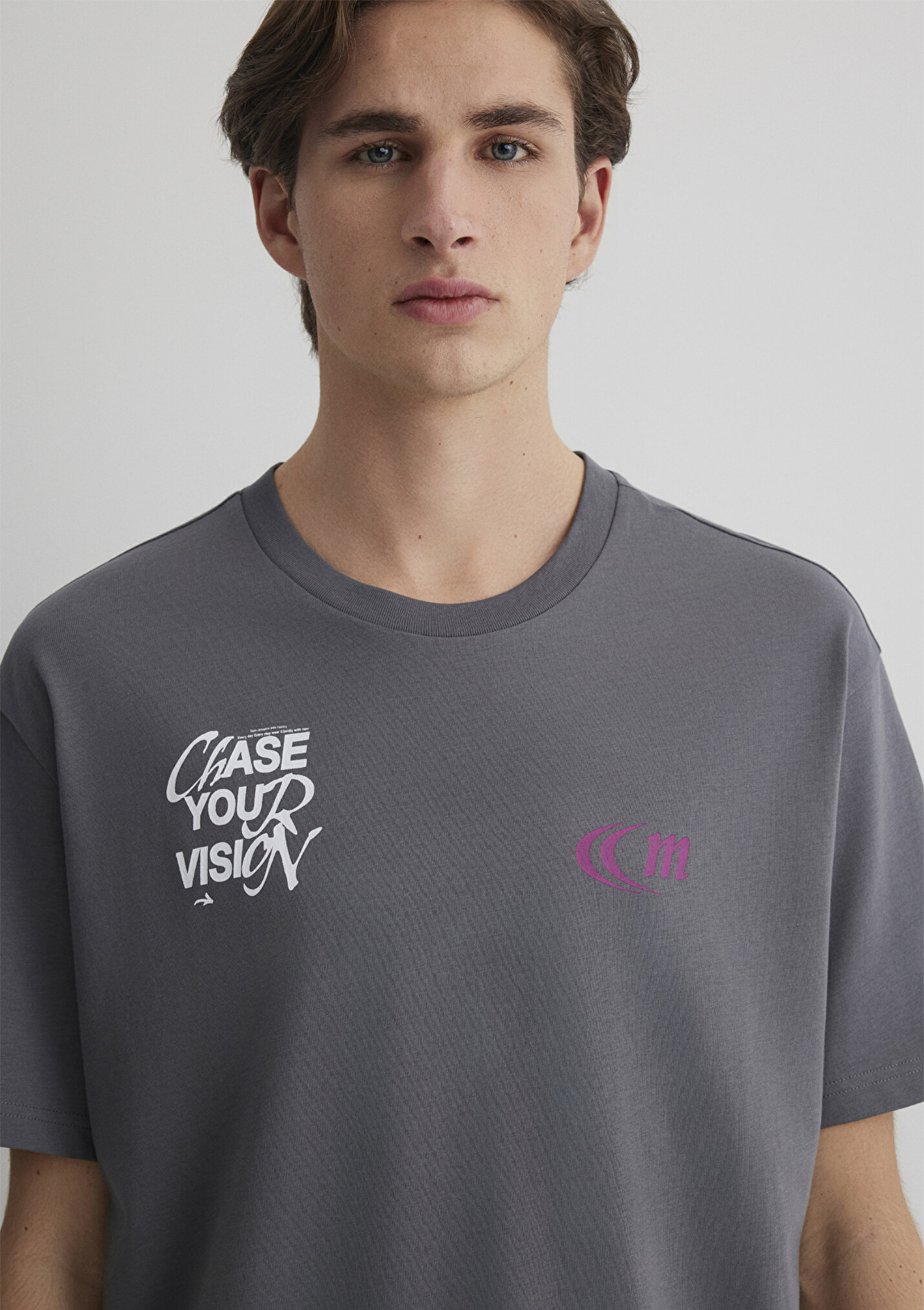 Outlet Erkek Chase Your Vision Baskılı Antrasit Tişört