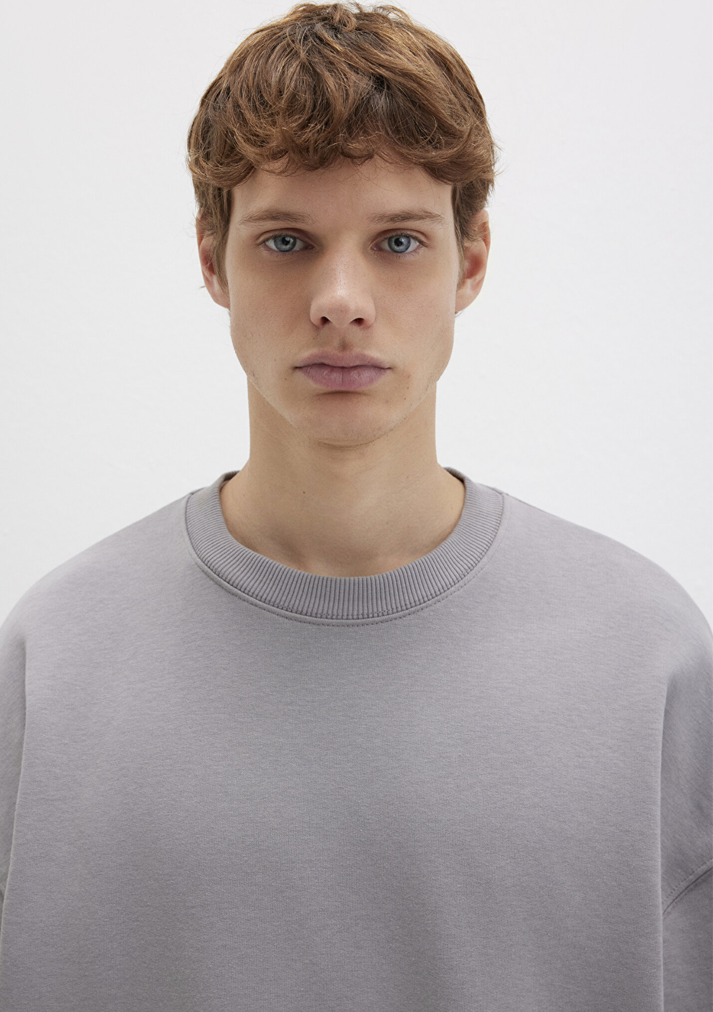 Erkek Bisiklet Yaka Gri Sweatshirt