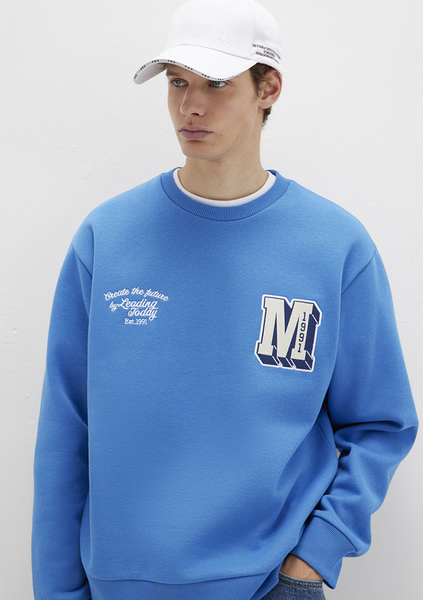 Outlet Erkek M Logo Nakış Detaylı Mavi Sweatshirt