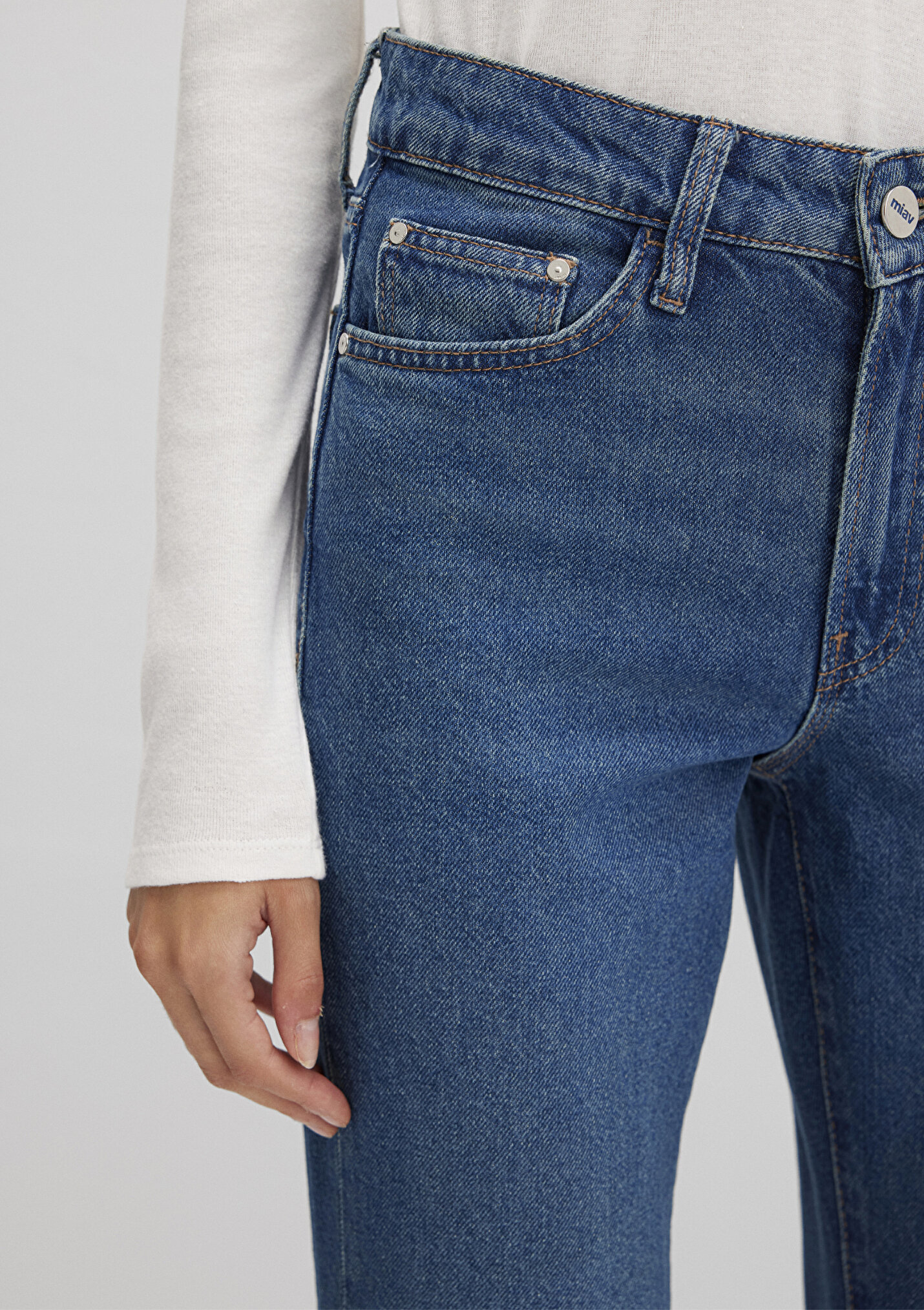 Outlet Kadın Miav Jeans 90lar Gölgeli Koyu Mavi Jean Pantolon