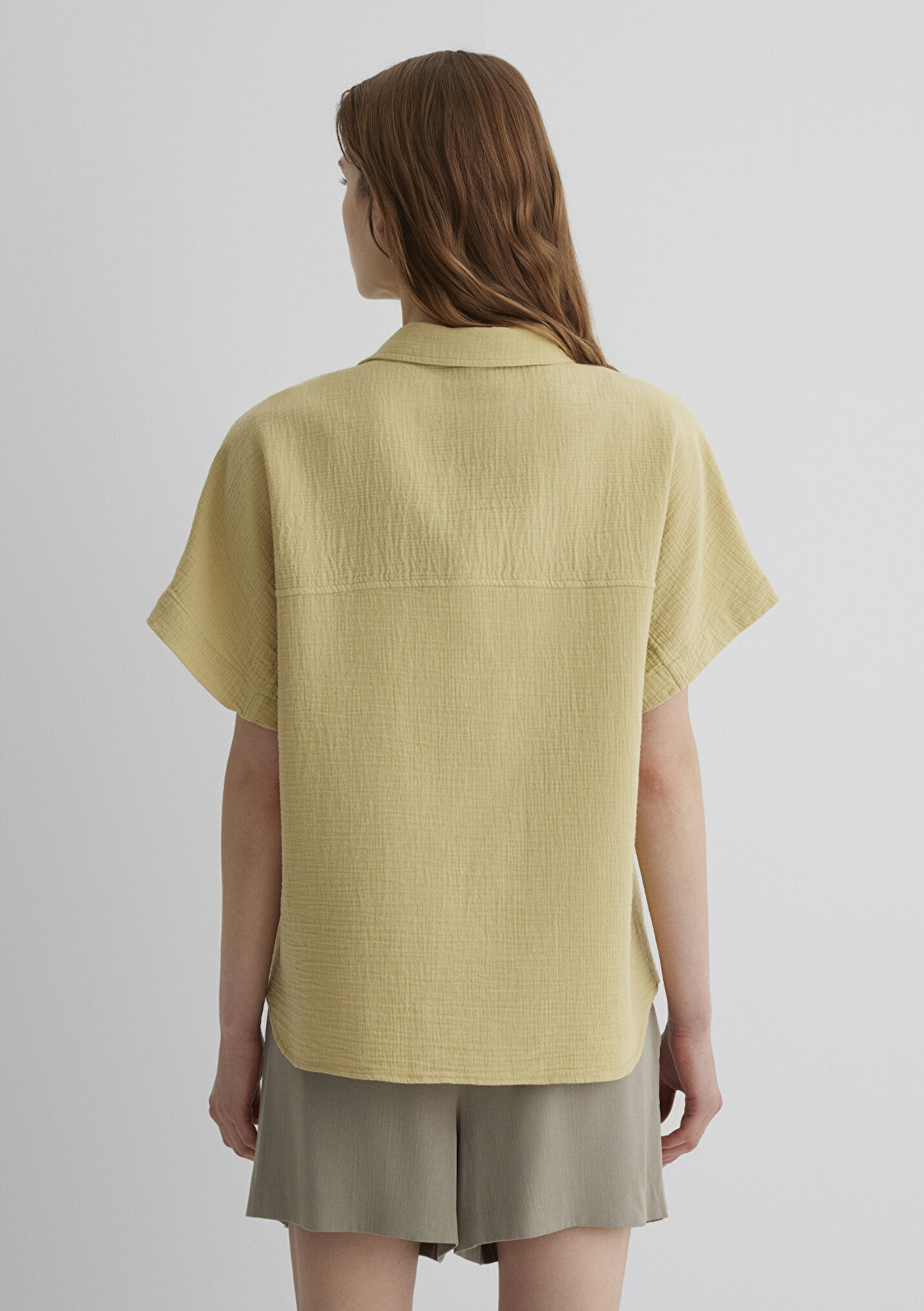 Outlet Kadın Dokulu Yeşil Gömlek