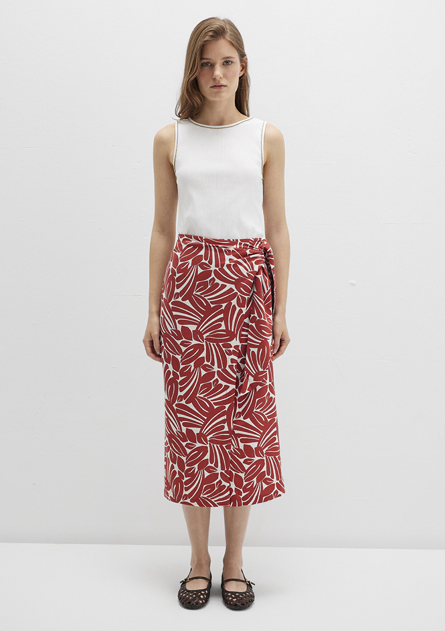 Kadın Bağlama Detaylı Baskılı Kırmızı Etek