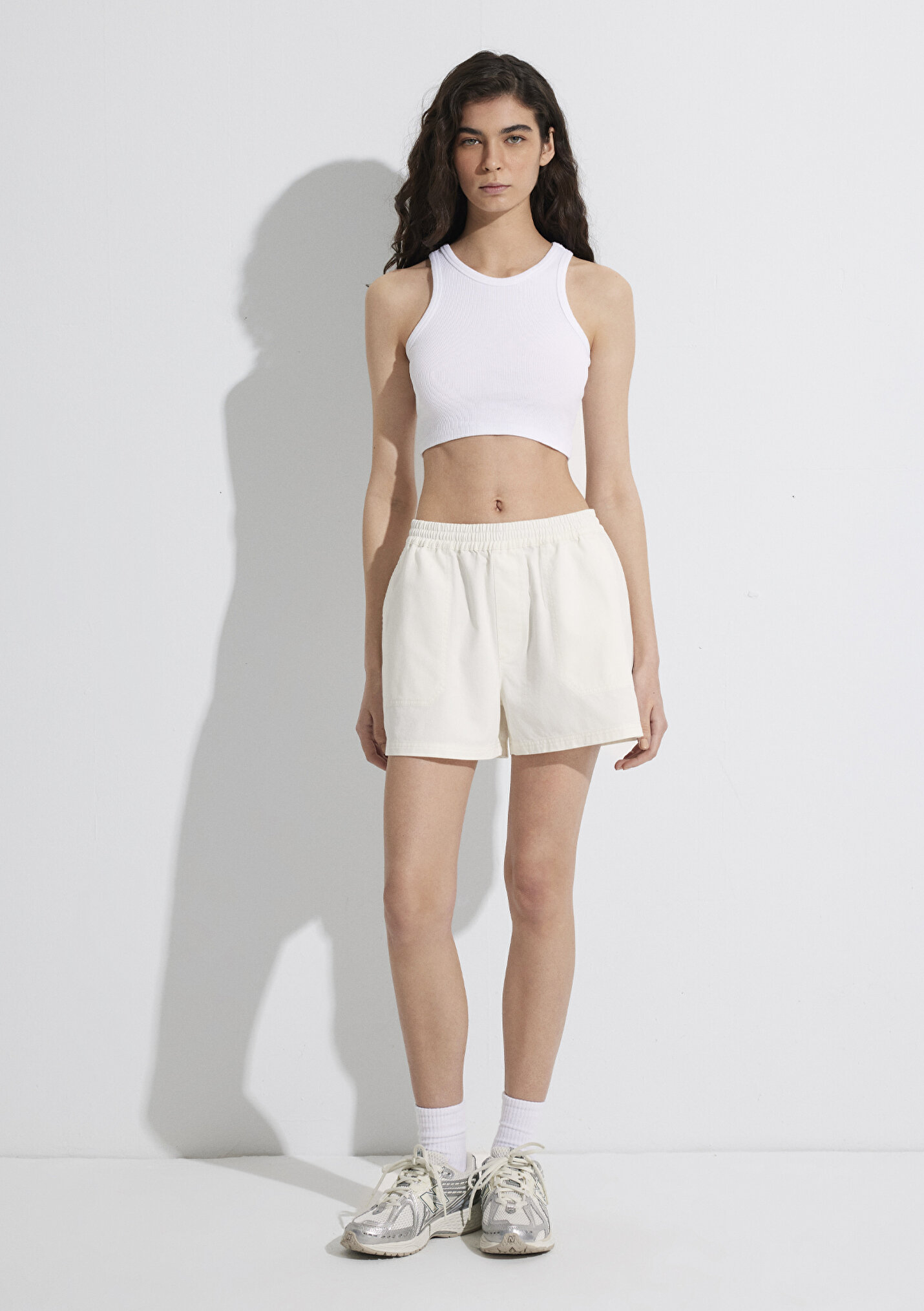 Outlet Kadın Ekru Basic Şort