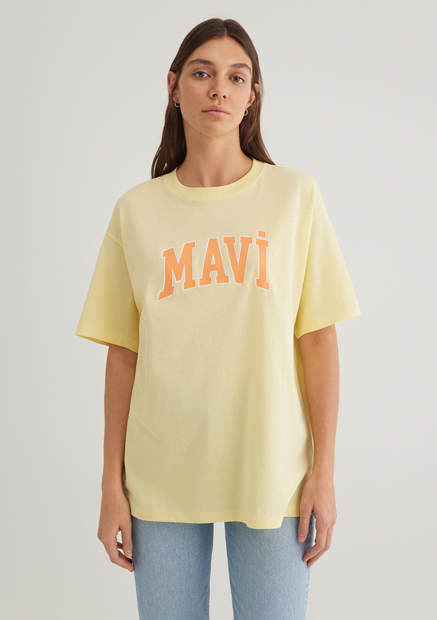 Outlet Kadın Mavi Logo Baskılı Sarı Tişört