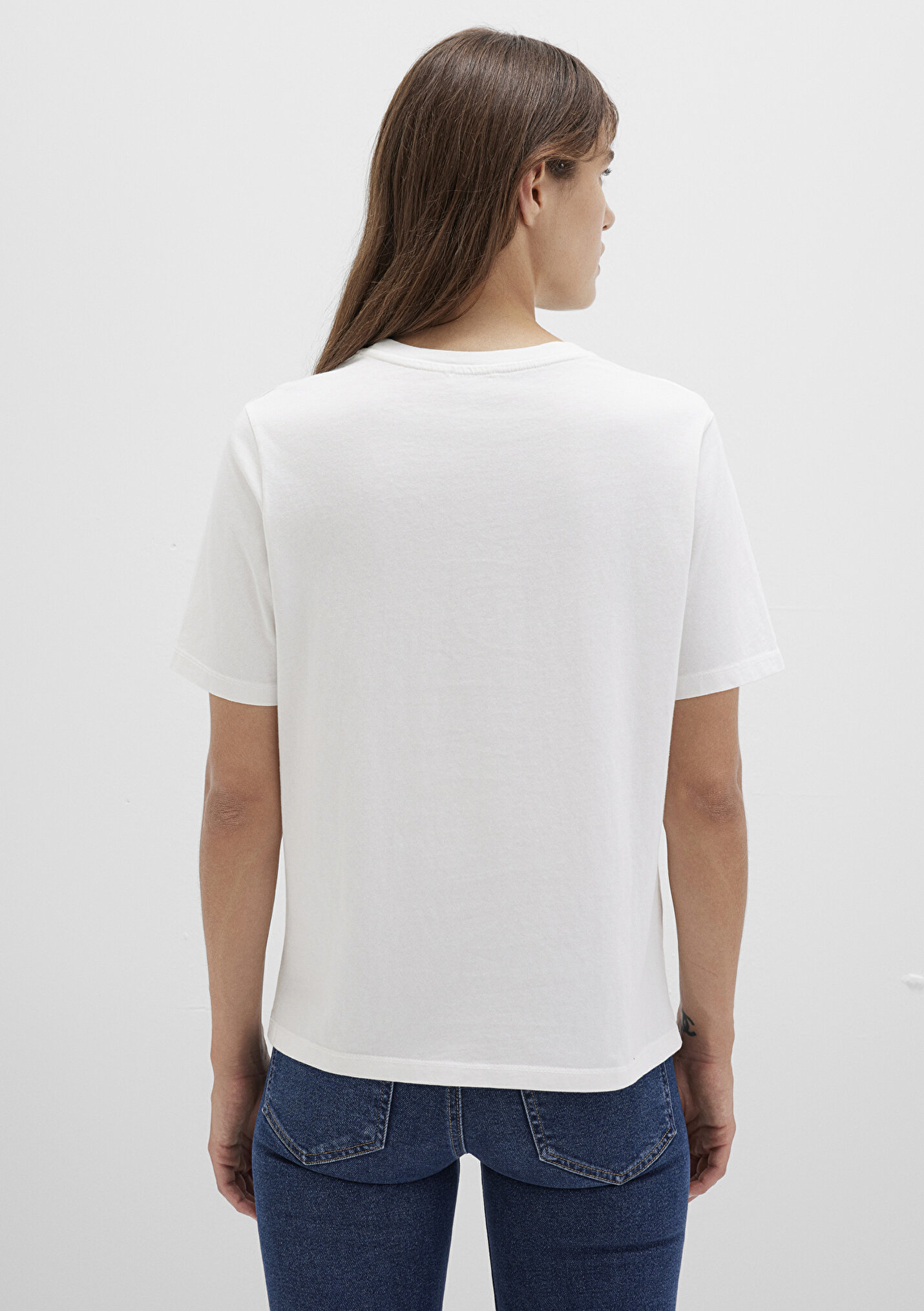 Kadın Ekru Basic Tişört