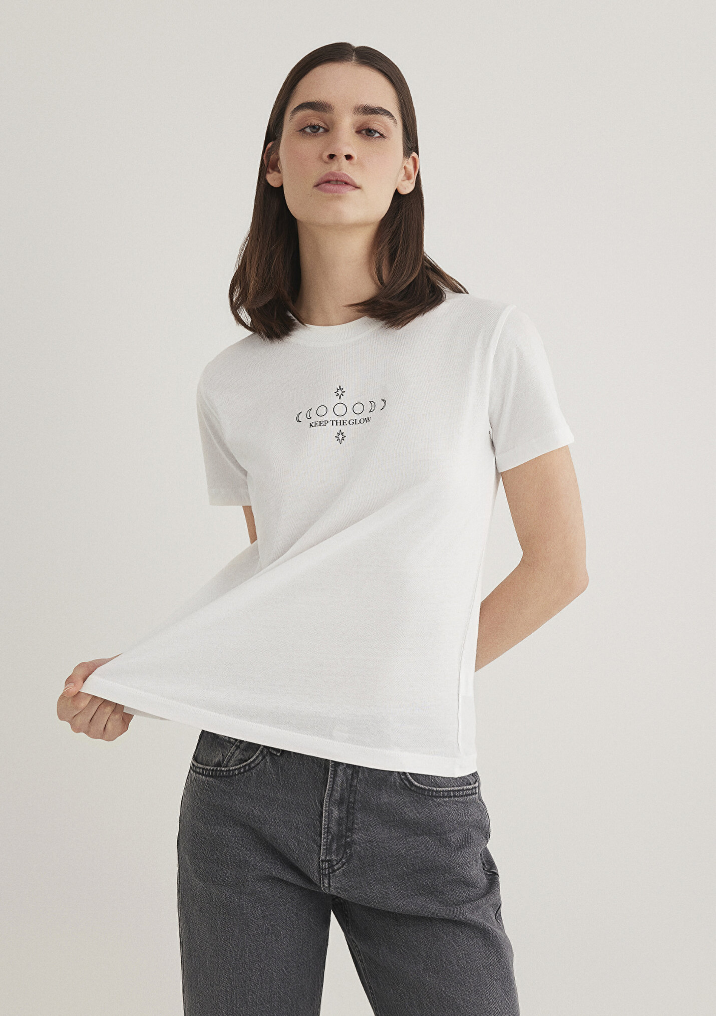 Outlet Kadın Astroloji Baskılı Ekru Tişört