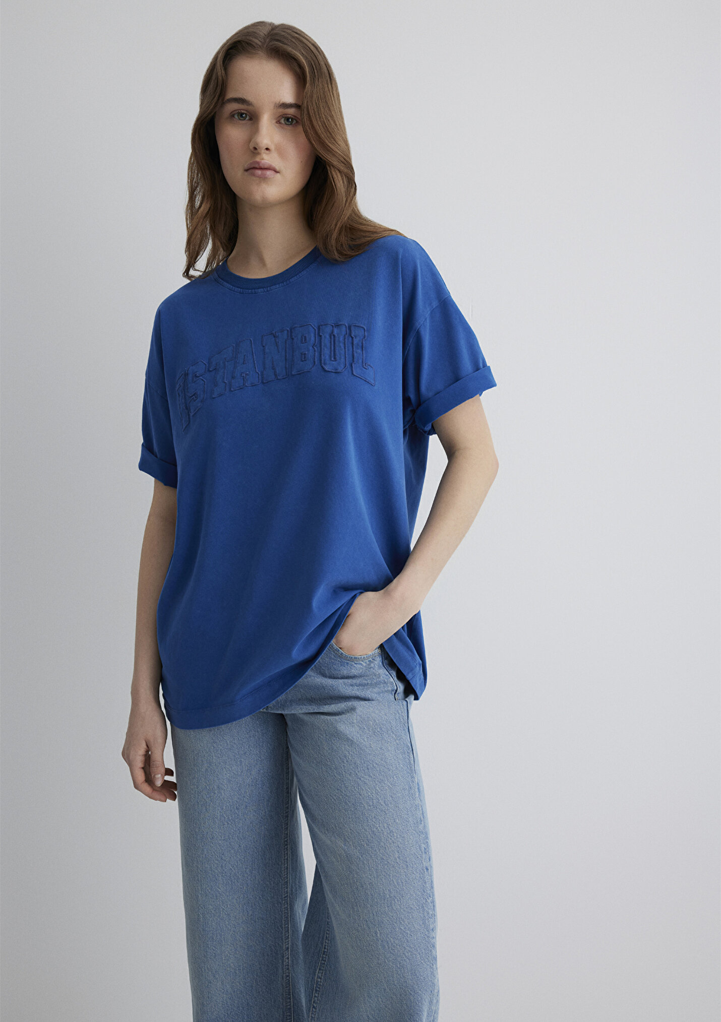 Outlet Kadın İstanbul Baskılı Mavi Tişört