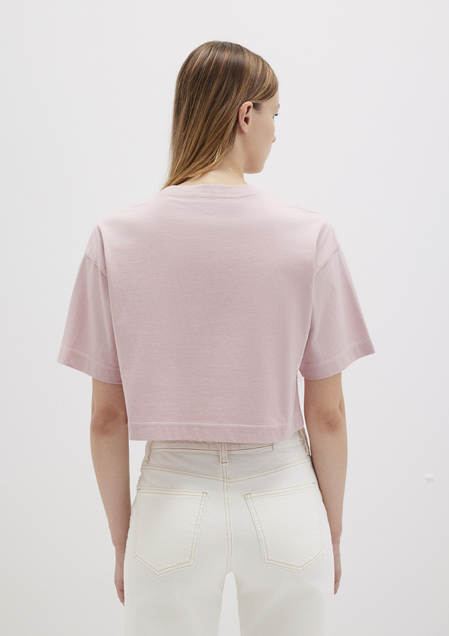 Kadın Mavi Logo Baskılı Pembe Crop Tişört