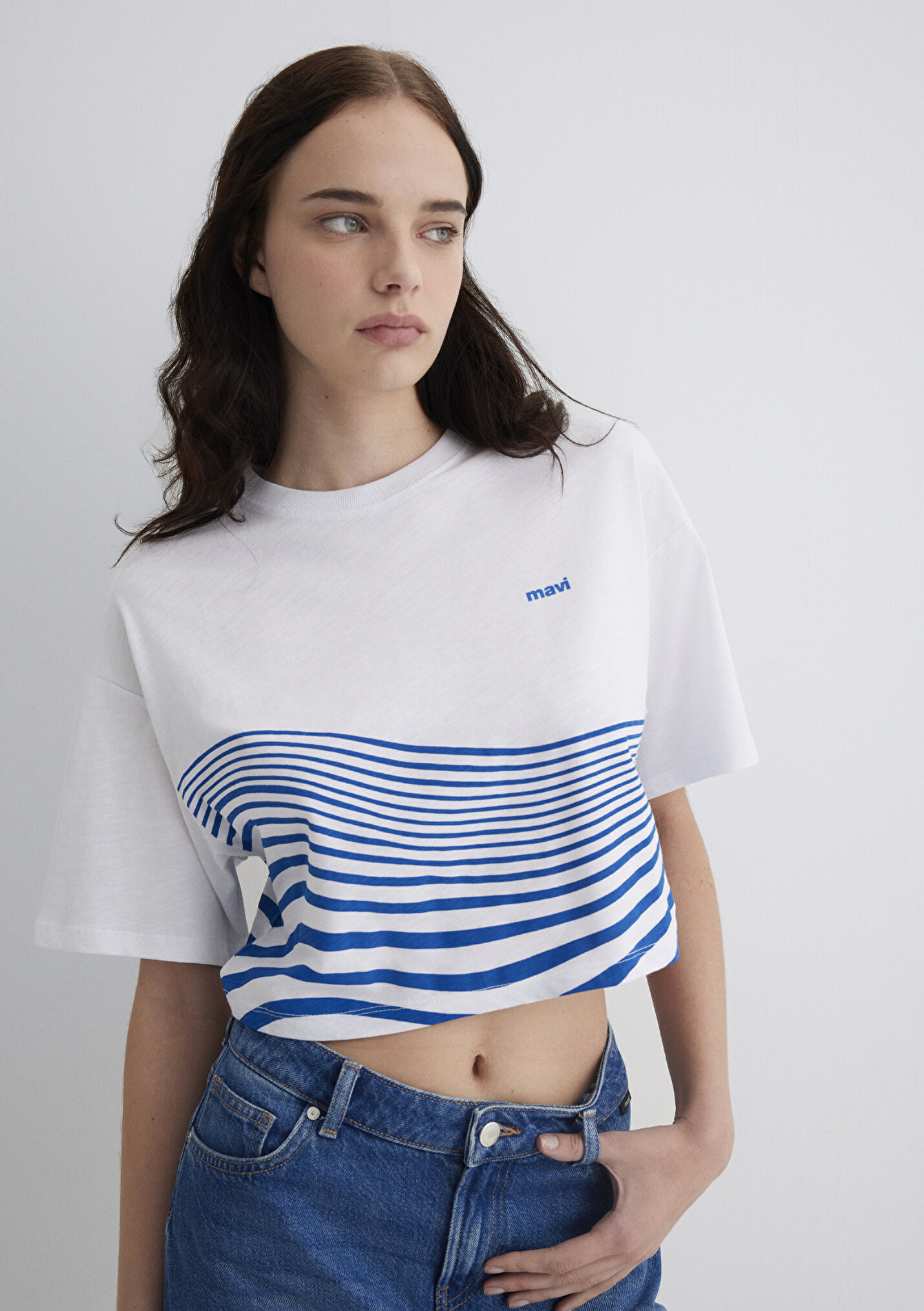 Outlet Kadın Baskılı Beyaz Tişört