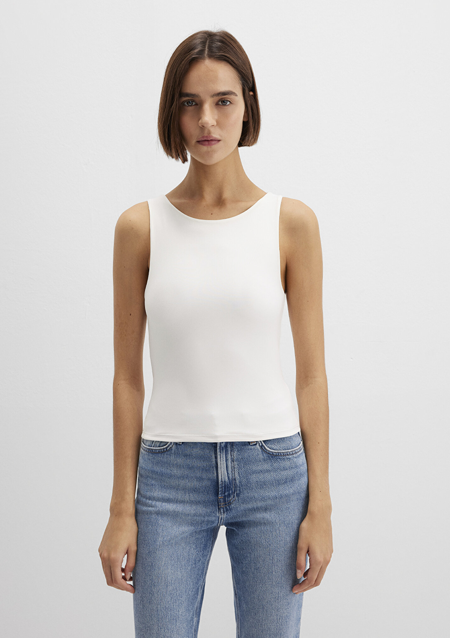 Kadın Kayık Yaka Beyaz Poliamid Top