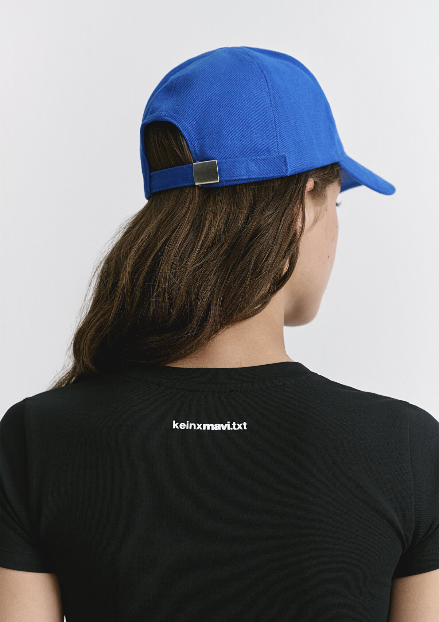 Outlet Kadın Master of Nothing Baskılı Siyah Crop Tişört