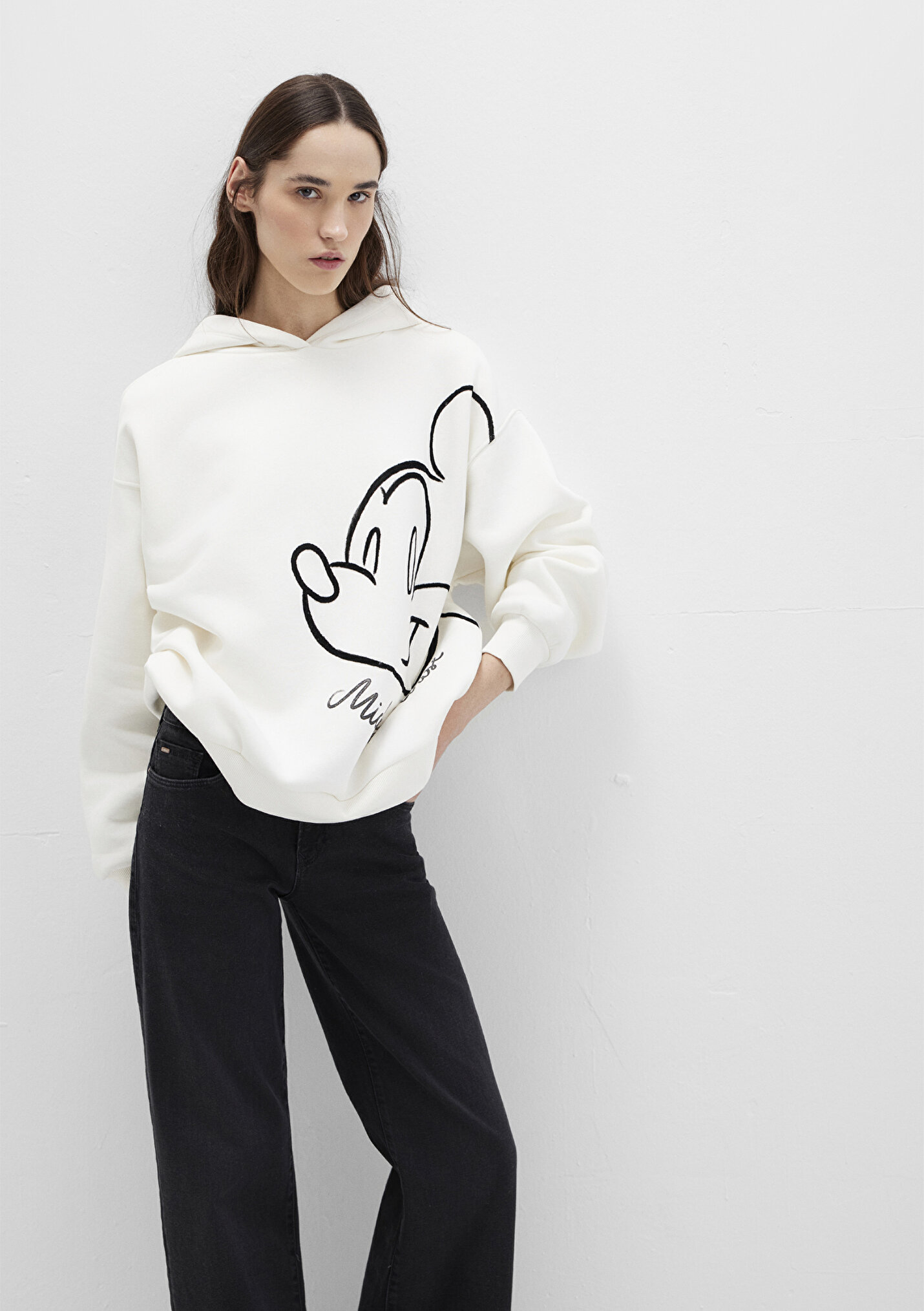 Outlet Kadın Mickey Mouse Baskılı Ekru Sweatshirt
