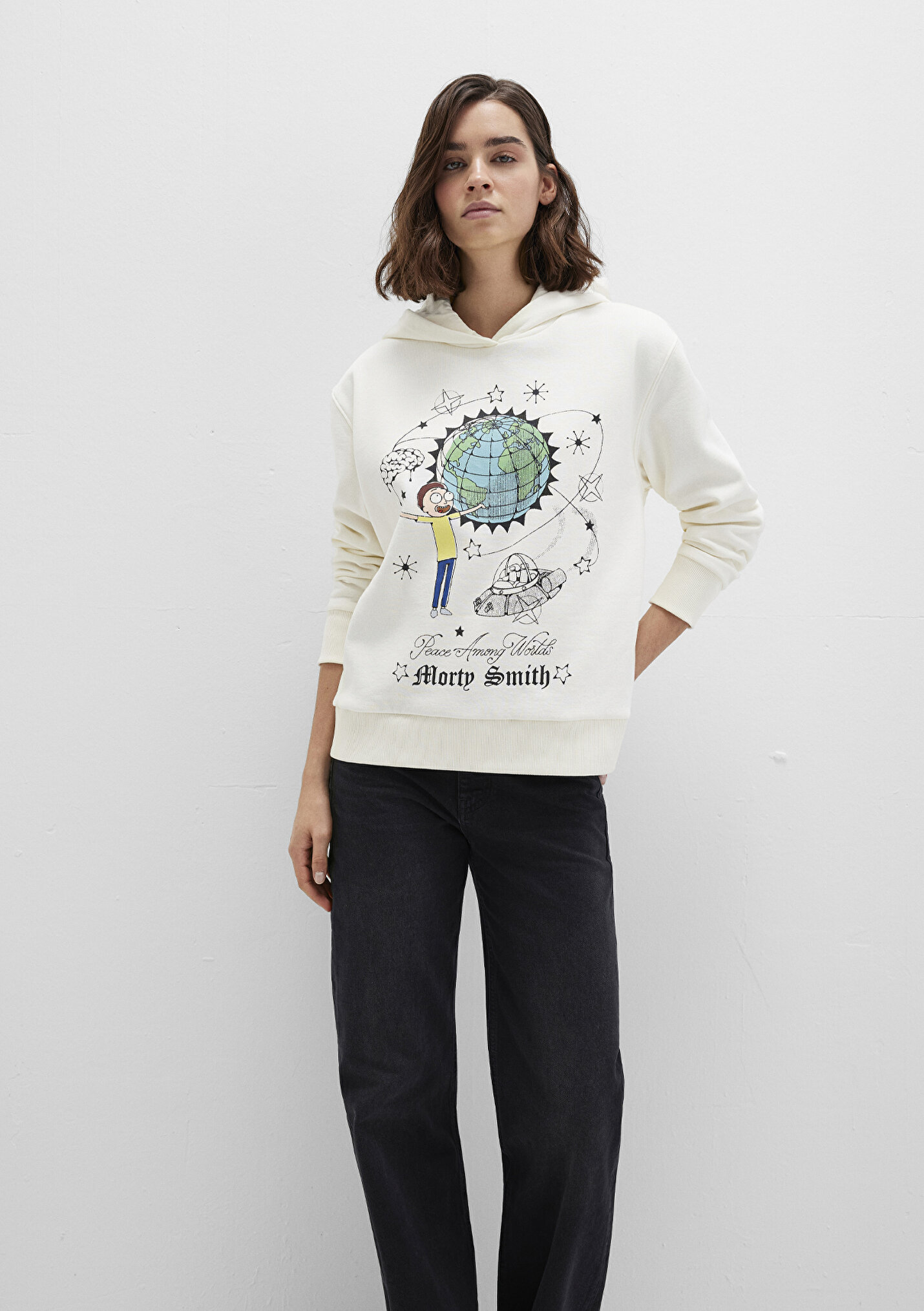 Outlet Kadın Rick And Morty Baskılı Ekru Sweatshirt