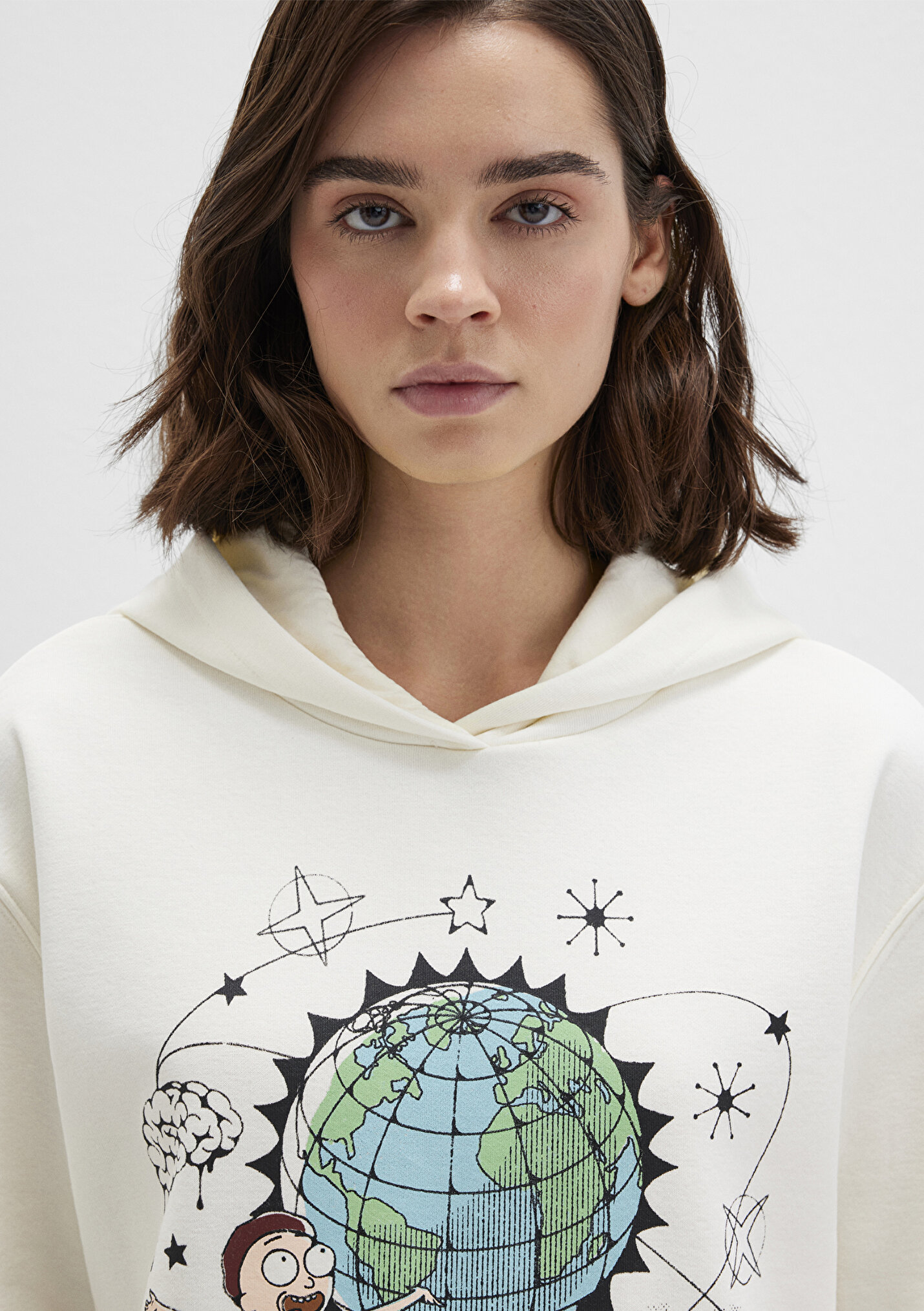 Outlet Kadın Rick And Morty Baskılı Ekru Sweatshirt