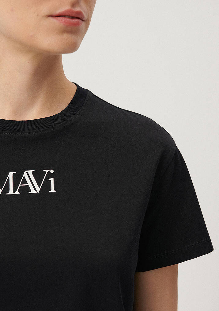 Mavi Logo Baskılı Siyah Tişört - Mavi